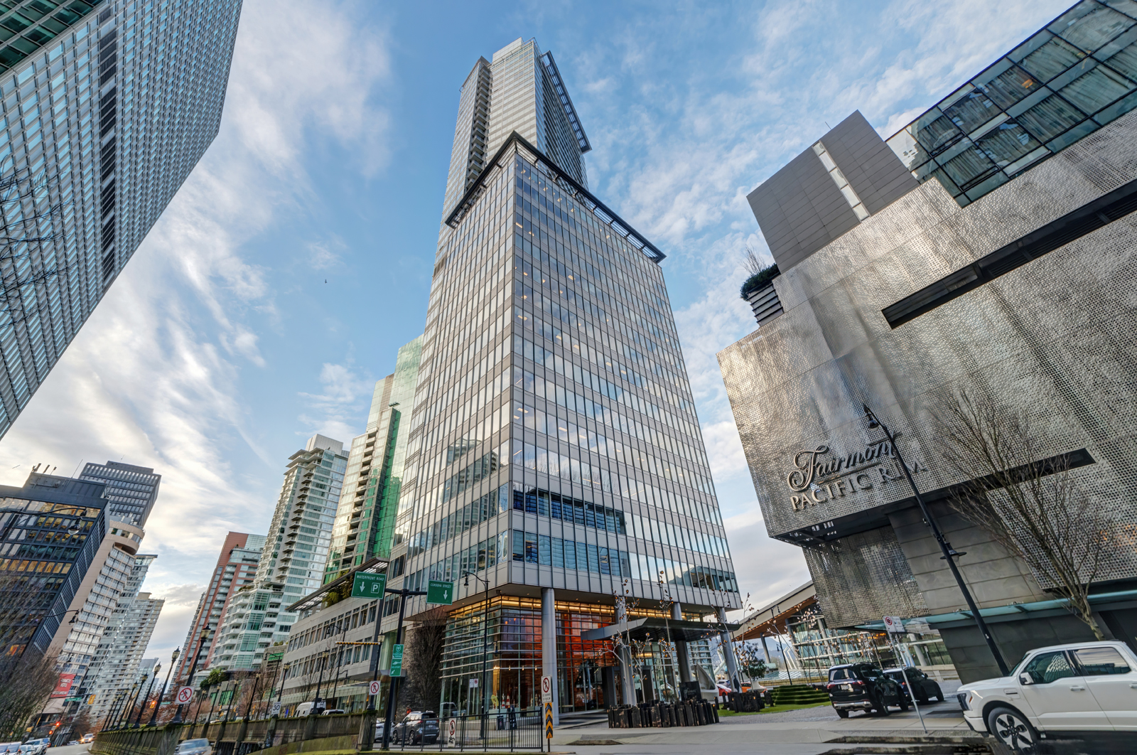 Sky-High Luxury: Inside the 905 SQFT Rogers Tower Residence - RAY ...